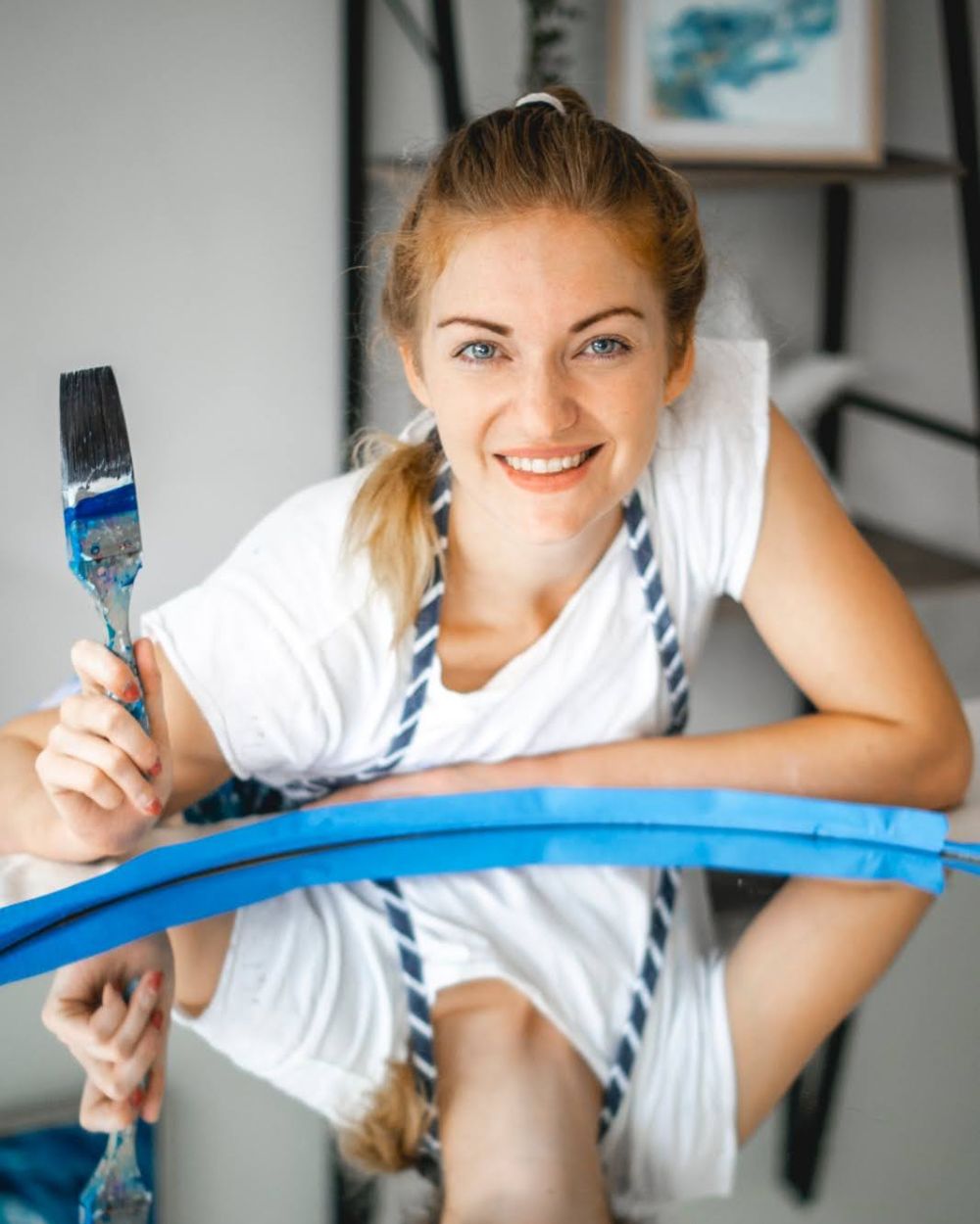 Different Acrylic Pouring Techniques: The Ultimate Beginners Guide