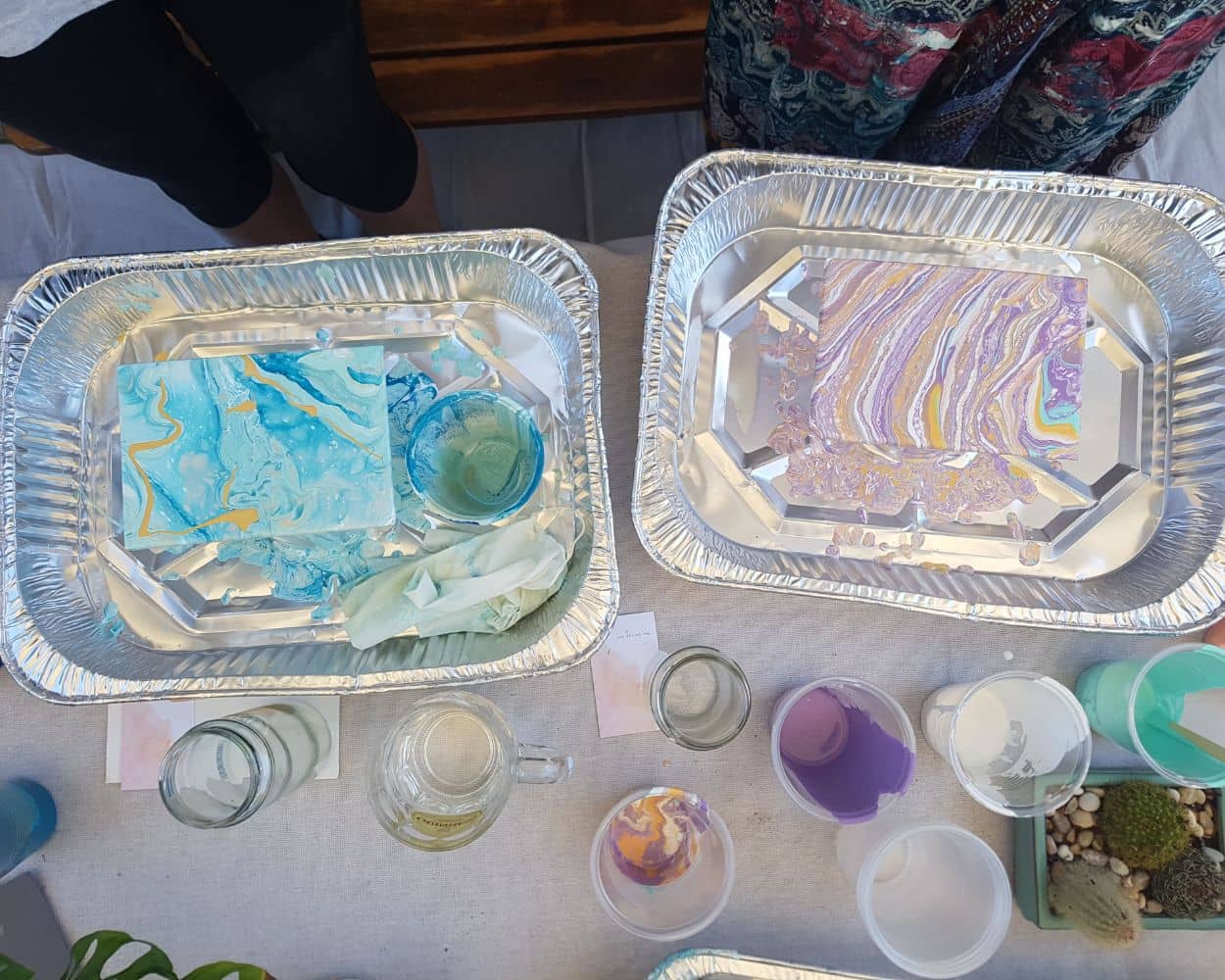 Different Acrylic Pouring Techniques: The Ultimate Beginners Guide